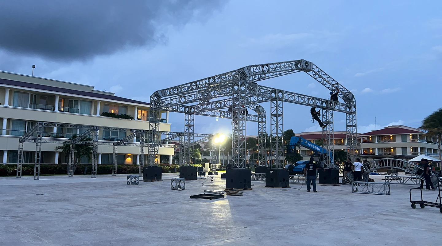 RIGGINGPLOT CANCÚN HOME PAGE